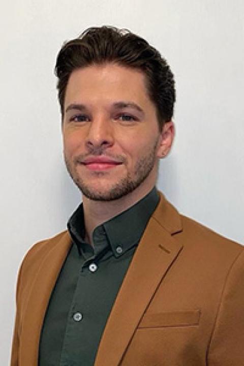 Steven Nowinski | College of Aeronautics and Engineering